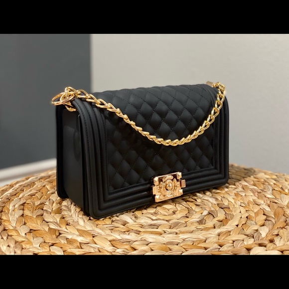 Bags | Matte Black Quilted Bag | Poshmark